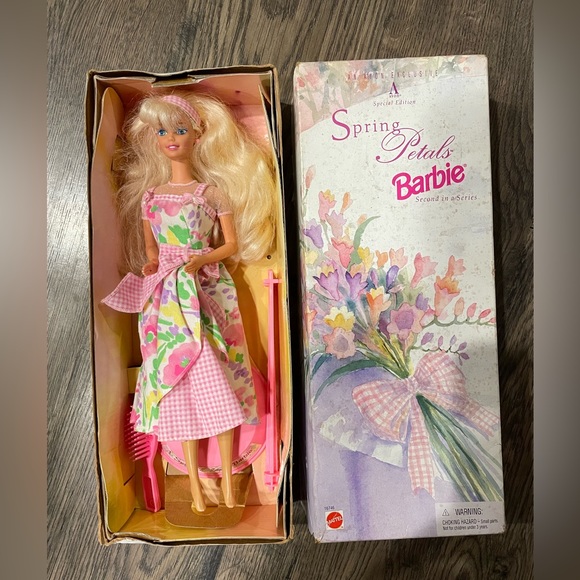 Barbie Avon | Toys | Vintage 996 Spring Petals Barbie | Poshmark